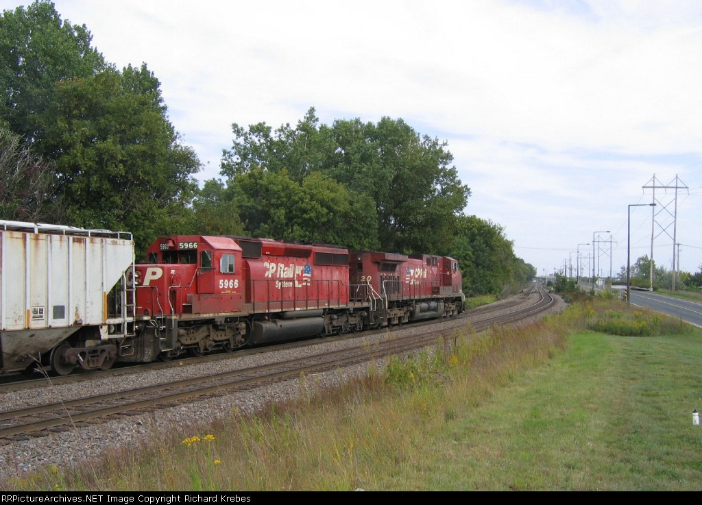Dual-Flags On The Midway Sub